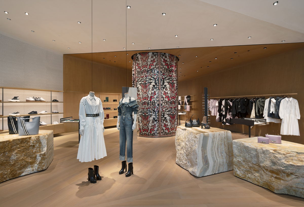 Innovative retail design trends for luxury brands